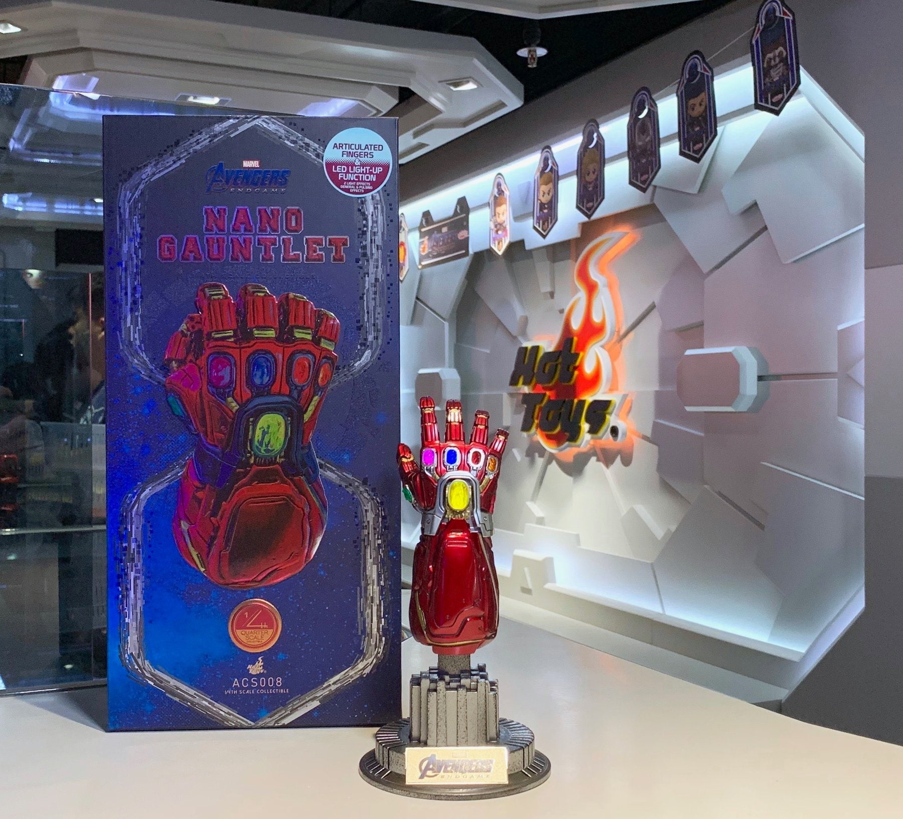 Hot toys ACS008 Marvel Avengers Endgame Nano Gauntlet Movie Promo ...