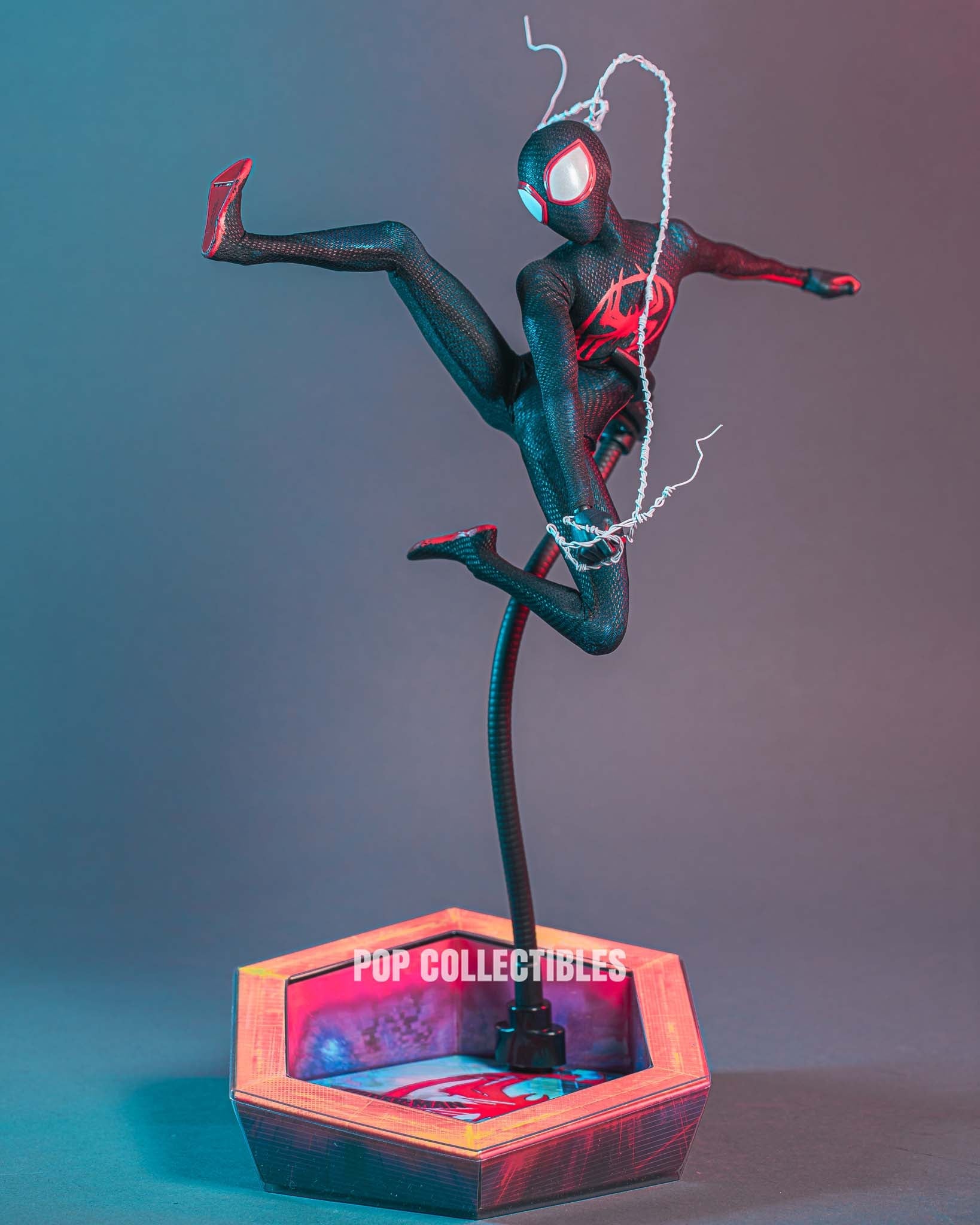 Hot Toys MMS710B Spider-man: Across The Spiderverse – Miles Morales 1/6 ...