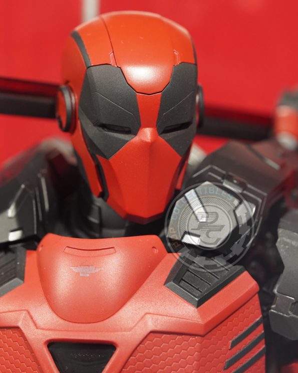 Hot toys CMS09D42 Armorized Warrior Armorized Deadpool Regular Edition ...