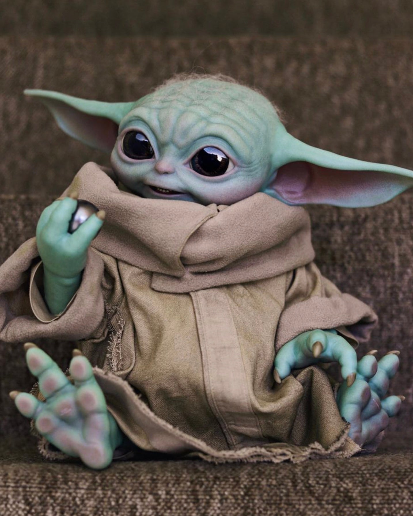 Hot toys LMS013 The Mandalorian The Child Grogu Life Size Collectibles ...