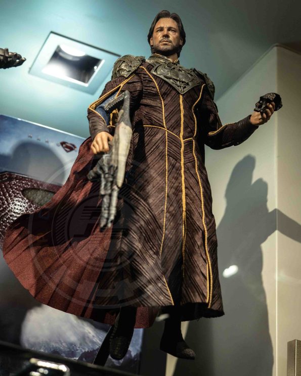 Hot toys MMS201 DC Superman Man of Steel Jor El - Hot Toys & Collectible